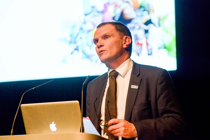 Adam the host - PLMR