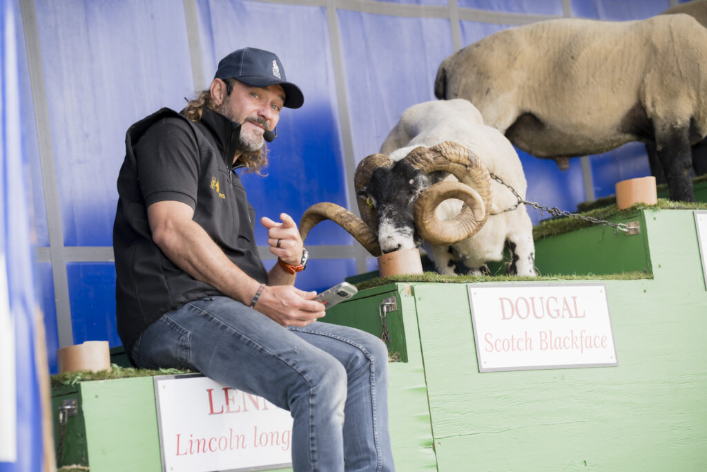 PLMR earns crop marks for country show promotion - PLMR